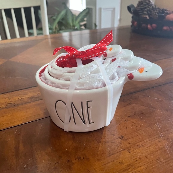 Rae Dunn | Holiday | Copy Rae Dunn Snowman Measuring Cups | Poshmark